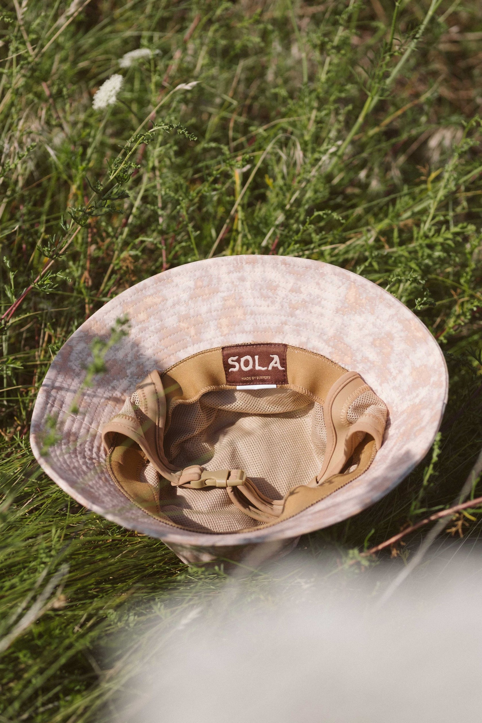 THE RANCHITO UPF 50+ Surf Hat for Kids 12+ – Solathelabel